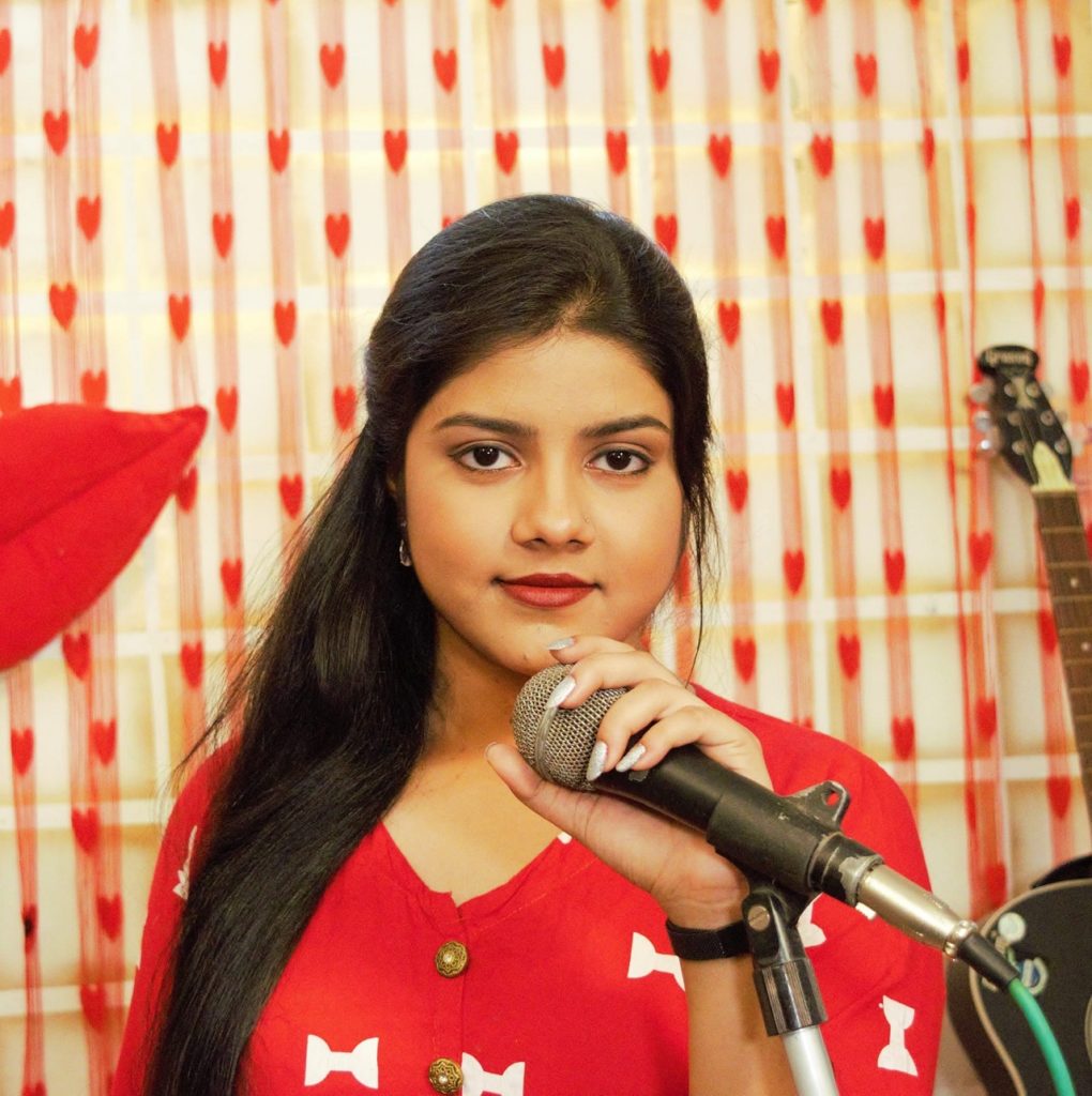 Shraddha Mandal - Age, Biography, Movies, Photo, Videos, Songs,